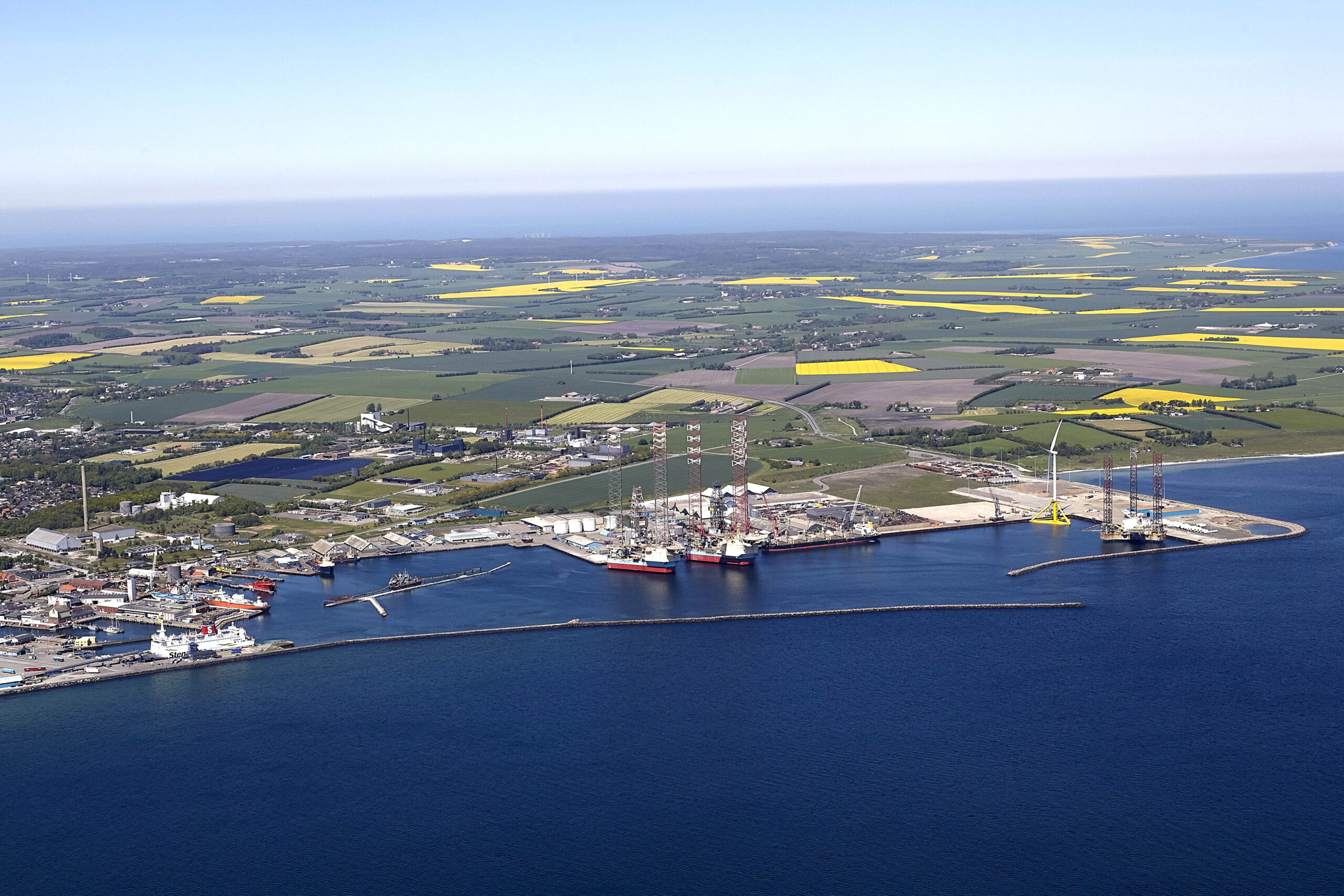 Fremtidens Havne: Klar til Grøn Omstilling – Nu kræves politisk ...